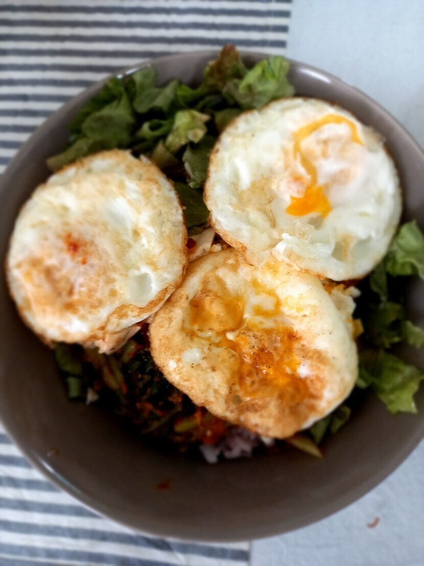 🍒💢삼겹살🥓계란후라이세개🍳🍳🍳만칼로리🥗열무비빔밥🤤👍💯 | 캐시피드
